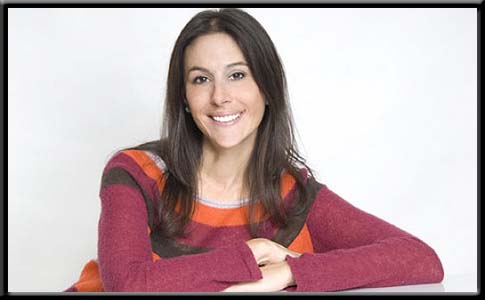 ABOUT ERICA | Erica Lyons